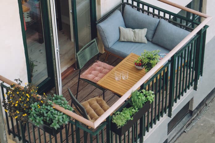 Balcony Living Alt Du Trenger Til Små Og Store Balkonger