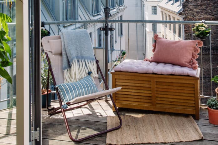 Balcony Living- alt du trenger til små og store balkonger